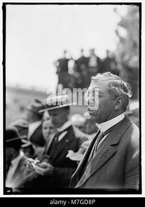 A portrait of Jacob Coxey, known as 'General' Coxey, with his family ...