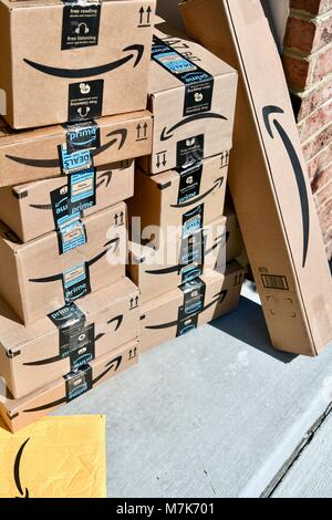 Stack of Amazon Prime boxes, USA Stock Photo - Alamy