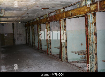 Death row prison cell, at the Old Idaho State Penitentiary, Boise ...