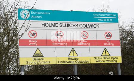 Colwick Weir/sluice, river trent Stock Photo - Alamy