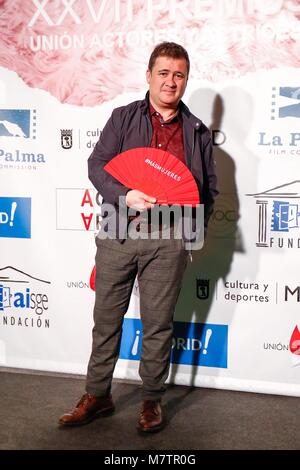 Secun de la Rosa attends 'Un Funeral de Locos' Premiere on April 9 ...