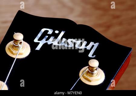 Gibson guitar headstock, tuning pegs, and mother-of-pearl (nacre) inlay ...