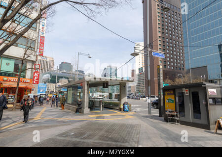 Entrance to the subway station of the Seoul Metropolitan Subway railway ...
