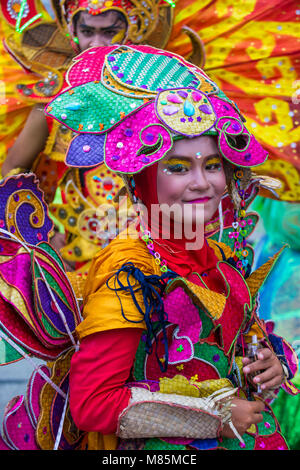 Participant in the Chingay parade in Singapore Stock Photo - Alamy
