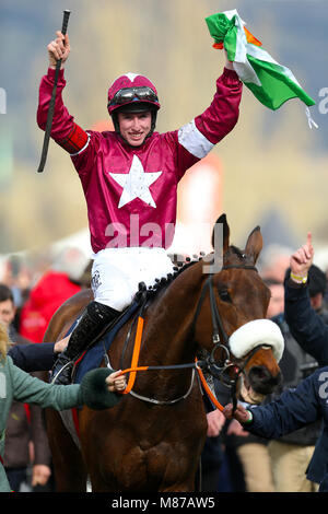 Jockey Jack Kennedy celebrates winning the JNwine.com Champion ...