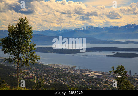 View of 'Molde panorama' taken from Varden viewpoint - showing the ...