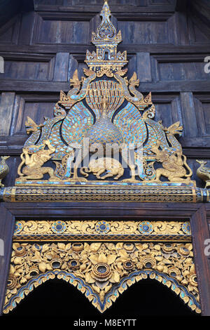 Thailand Chiang Mai Wat Phan Tao buddhist temple Buddha statue Stock ...