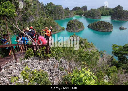 Waisai, Indonesia. 30th Dec, 2017. Raja Ampat Islands is a series of ...