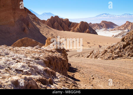 Chilean landscape, dirt road on Valley of the Moon. Chile panorama ...