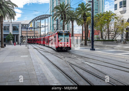 MTS trolley in downtown San Diego, California Stock Photo - Alamy