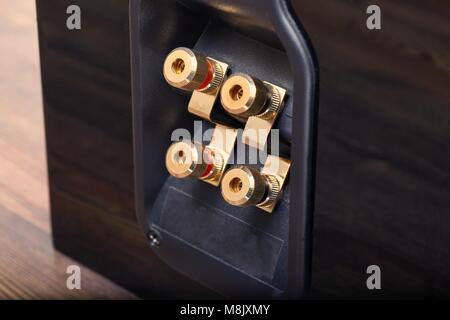 Hifi speaker wire terminal for bi-wiring with gold plated connectors ...