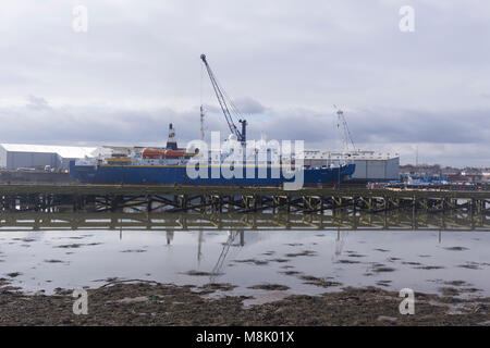 IT INTREPID cable layer docked in Blyth Stock Photo - Alamy