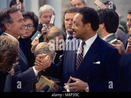 Washington DC.,USA, December 1, 1988 Jesse Jackson meets with President ...
