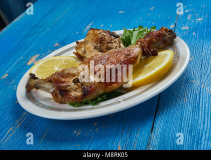 Farrouj Meshwi - Lebanese Garlic Chicken Stock Photo - Alamy