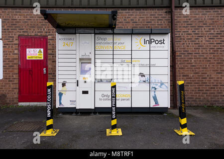 InPost parcel locker (national network click and collect delivery ...