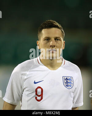 Barry, South Wales, UK. 20th Mar, 2018. Samuel Ling of England controls ...