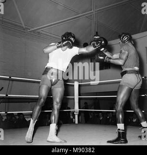 American boxer Cassius Clay Aka (Muhammad Ali) training for his non ...