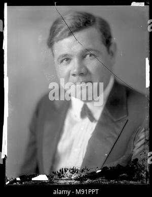 George Herman (Babe) Ruth, Big League Chewing Gum baseball card. 1933 ...