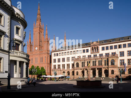 Schlossplatz, Wiesbaden, Hessen, Deutschland Stock Photo - Alamy