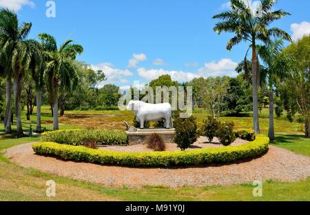 Rockhampton, Queensland, Australia - December 28, 2017. Statue of ...
