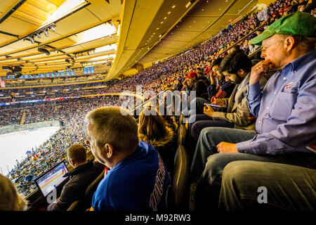 Spectators, New York-New Jersey Stadium (MetLife Stadium) East ...