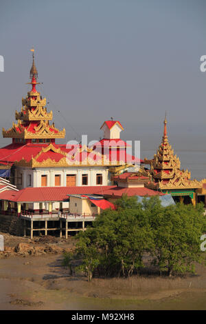 Myanmar, Mon State, Kyakkami, Yele Pagoda, buddhist shrine Stock Photo ...