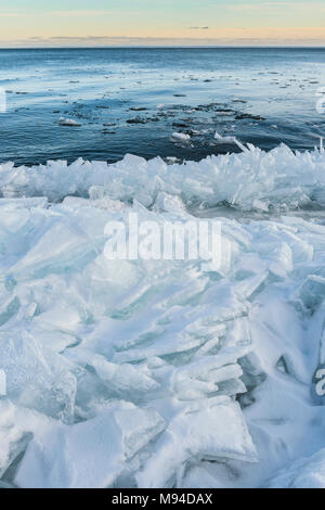 Ice build-up along Lake Superior. Kitchi Gammi Park, Duluth, MN, USA ...