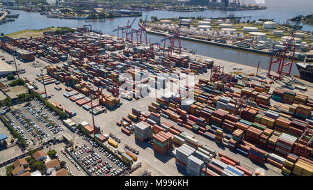 Exolgan Container Terminal, Dock Sud, Buenos Aires, Argentina Stock ...