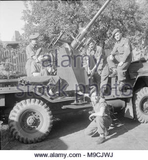 British army R.E.M.E Royal Electrical and Mechanical Engineers Cap ...