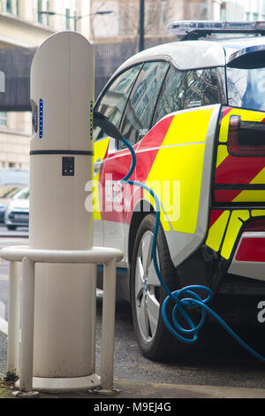 London Fire Brigade (LFB) BMW Mini Incident Response Vehicle: YD12ZSR ...