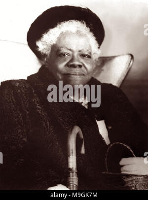 Mary McLeod Bethune (1875–1955) was founder of the Literary and ...