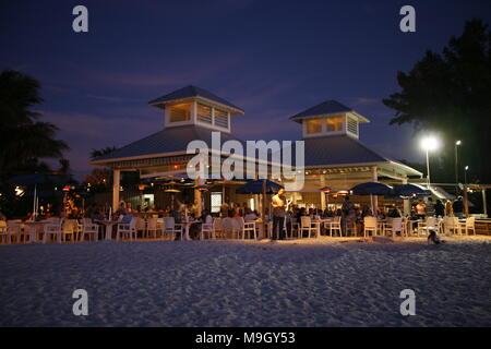 Sunsets on the Gulf of Mexico and fresh seafood draw a crowd at the ...