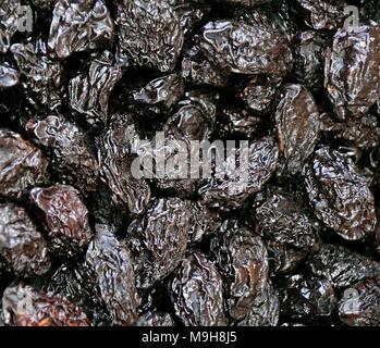 Prunes – dried fruits. Prunes used different dishes ranging from ...