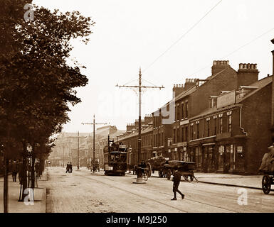Hull Anlaby Road early 1900s Stock Photo - Alamy