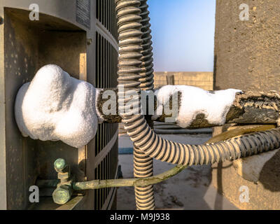 ice formation the AC compressor pipe is connected into a heavy ac unit ...