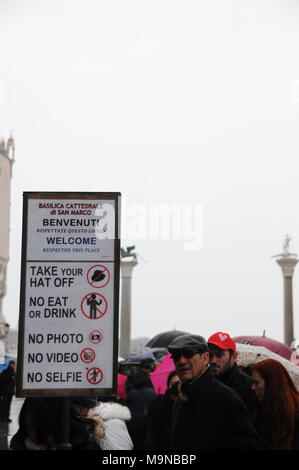 Overcrowding/overtourism, Piazza San Marco, Venice, Italy Stock Photo ...