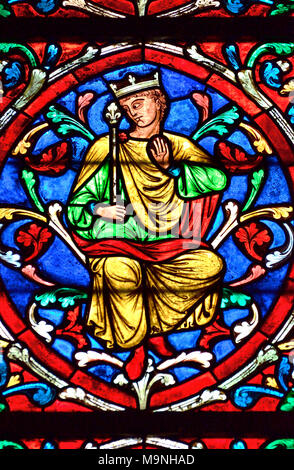 DETAIL OF THE JESSE TREE STAINED GLASS IN THE ROYAL DOOR CHARTRES ...