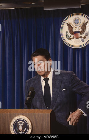 Washington DC, USA, December 3, 1983 Former Secretary of State Al Haig ...