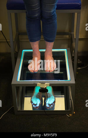 Step Digital Foot Scan, Orthotics Foot Scan for Custom Made Shoe ...