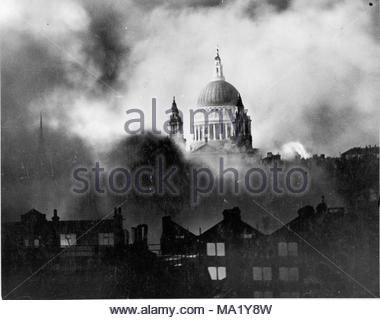 London Skyline during World War Two December 1940 with Saint Pauls ...