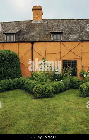 A garden designed by Arne Maynard, Allt-y-bela, South Wales Stock Photo ...