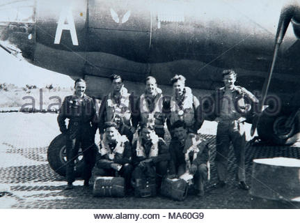 World War 2 RAF bomber crew of 138 squadron bomber command with Stock ...