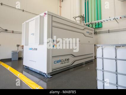 CellCube Flow Battery FB20-100, produced in collaboration with American ...