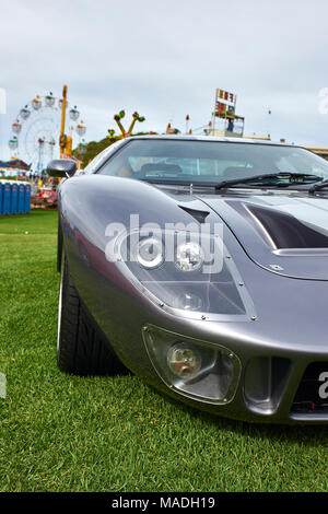 close up detail shots of an Australian DRB GT40 replica of a Ford gt40 ...
