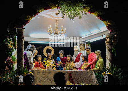 March 29, 2018 - Manila, NCR, Philippines - A young boy giving light to ...