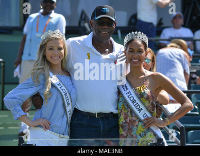 Lou Schieffelin, Miss Florida Teen USA, throws out the ceremonial first ...