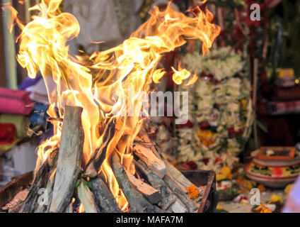 Hindu fire worship pooja, India, Asia Stock Photo - Alamy