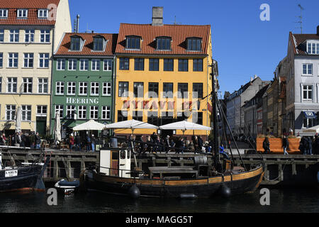 Copenhagen, Denmark. 02 April 2018. Tourists enjoy Spring sunshine on ...