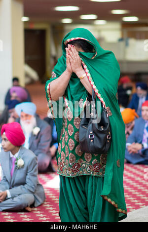Portrait of a Sikh woman wedding guest at the Gurdwara Sikh Cultural ...