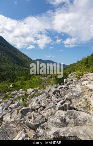 Zealand Notch - Scenic view from along the Appalachian Trail (Ethan ...
